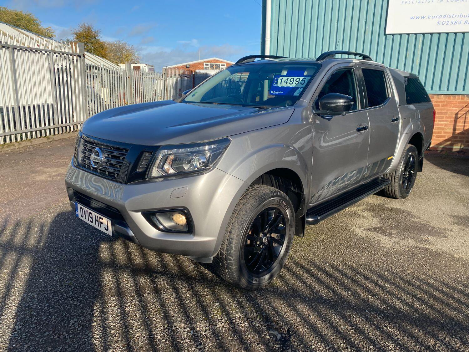 Used NISSAN NAVARA 2019 Grey in Kingswinford, West Midlands | Euro ...