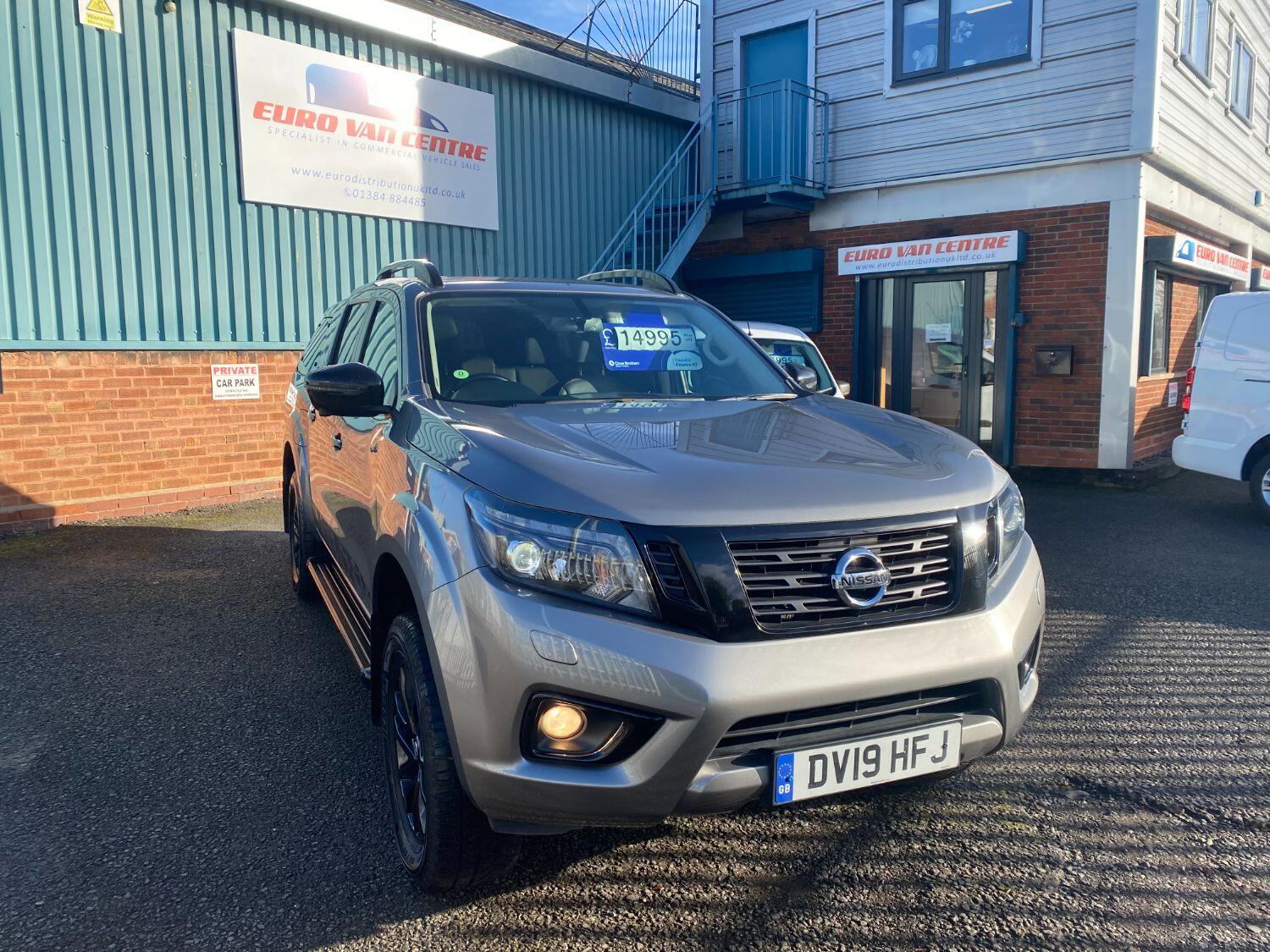 Used NISSAN NAVARA 2019 Grey in Kingswinford, West Midlands | Euro ...
