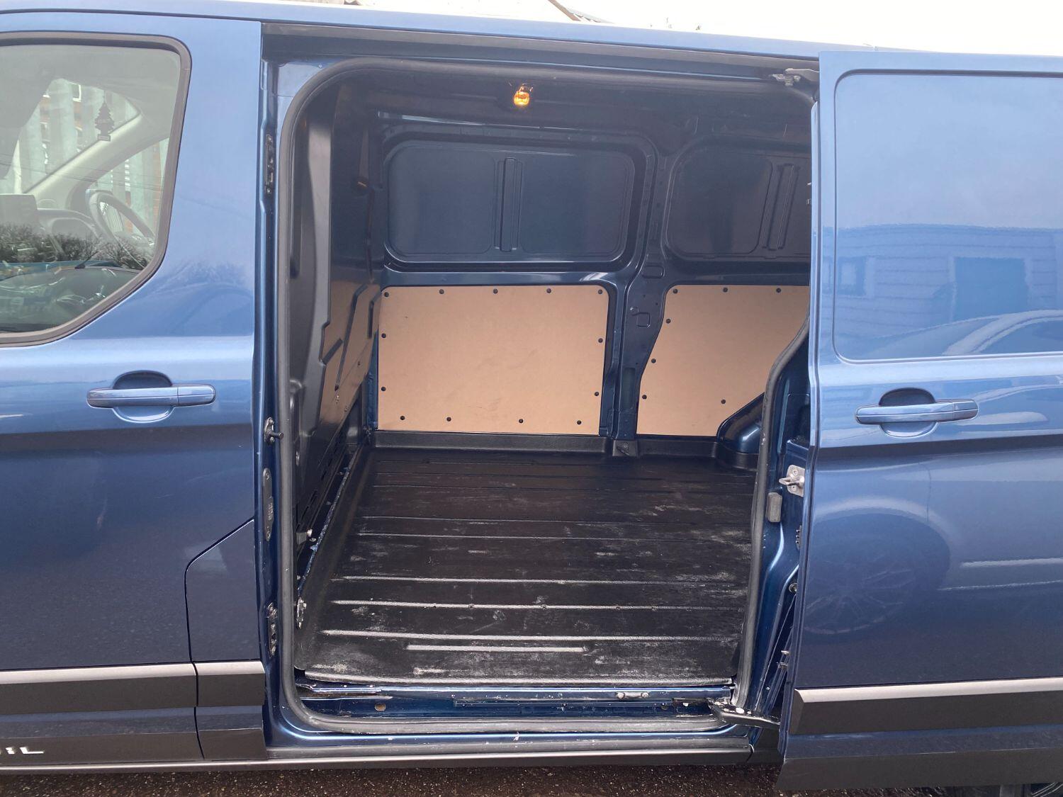 SOLD - Used FORD TRANSIT CUSTOM 2020 Blue in Kingswinford, West ...